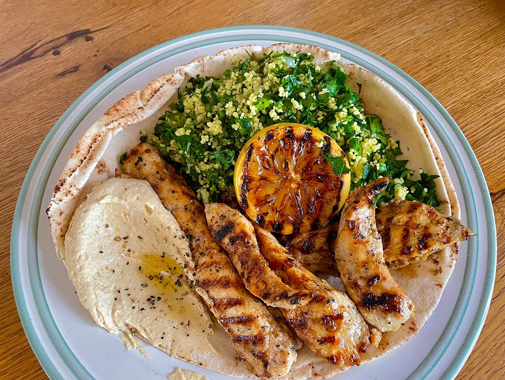 Gegrillte Hähnchenbrust mit Zitrone - e-Retete